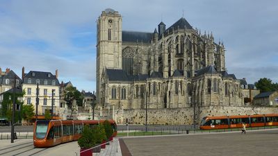 Le Mans (Town/city) • Mapy.com