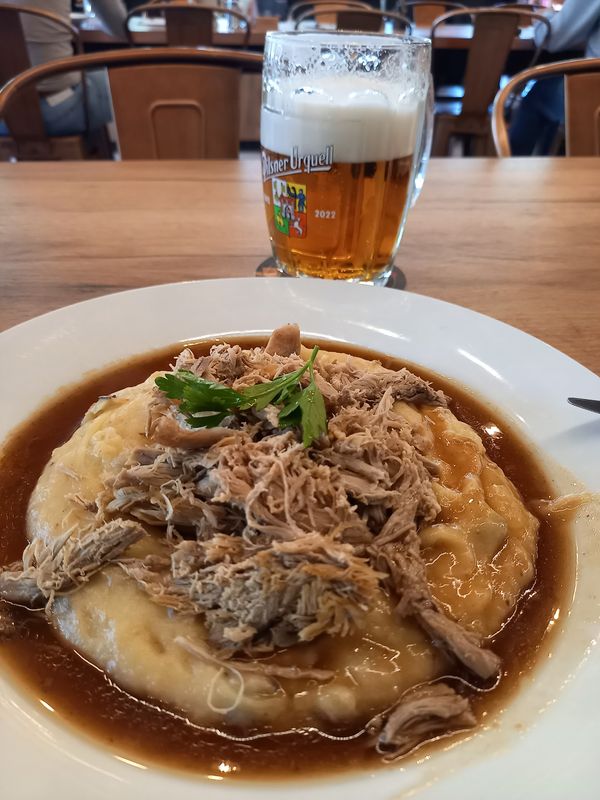 Restaurace U Radnice (Praha, Modřany) • Firmy.cz