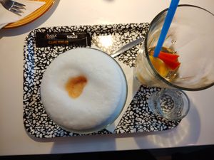 Cafe Moya (Kavárna ) • Mapy.com