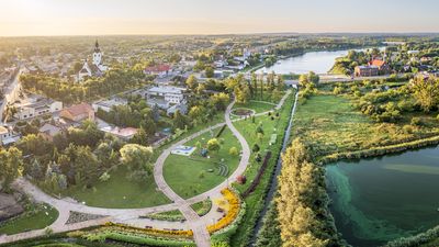 Stryków (Town/city) • Mapy.com