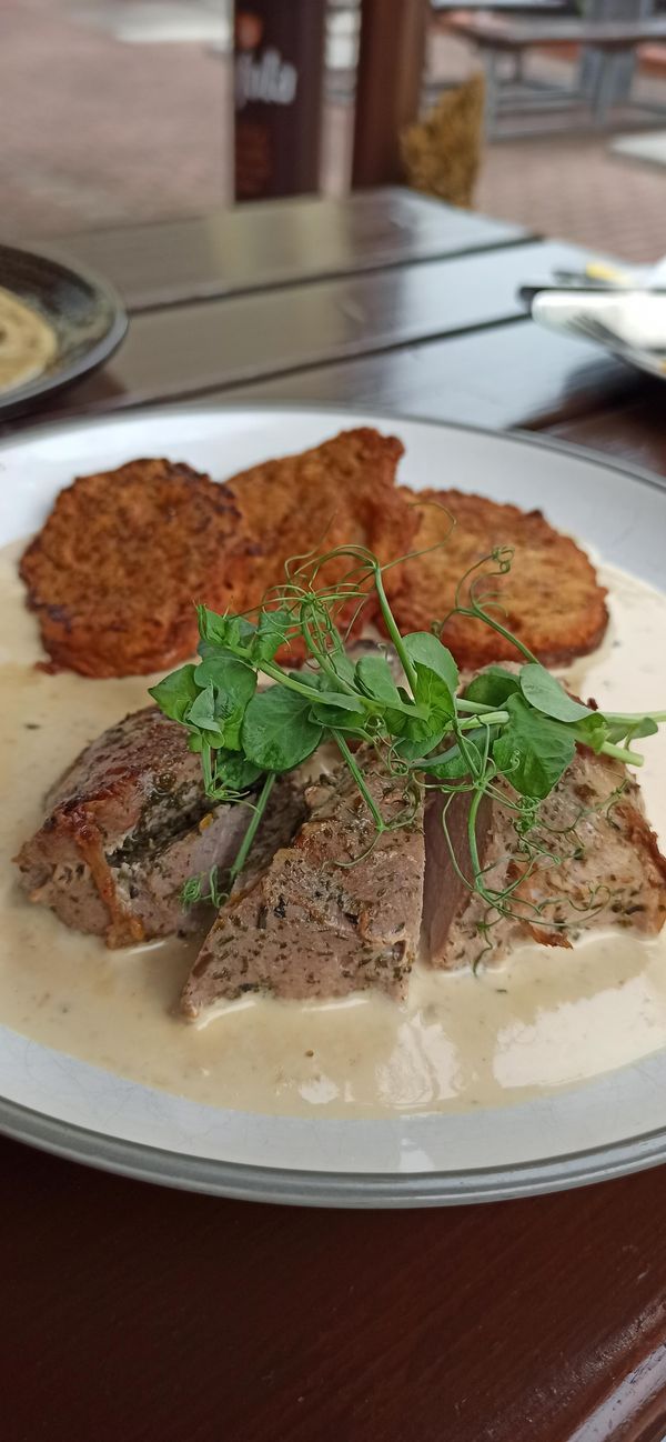 ELVE restaurant (Dolní Benešov) • Firmy.cz